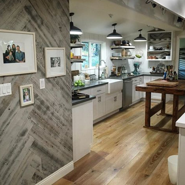 Reclaimed Weathered Wood Gray Sample | Stikwood