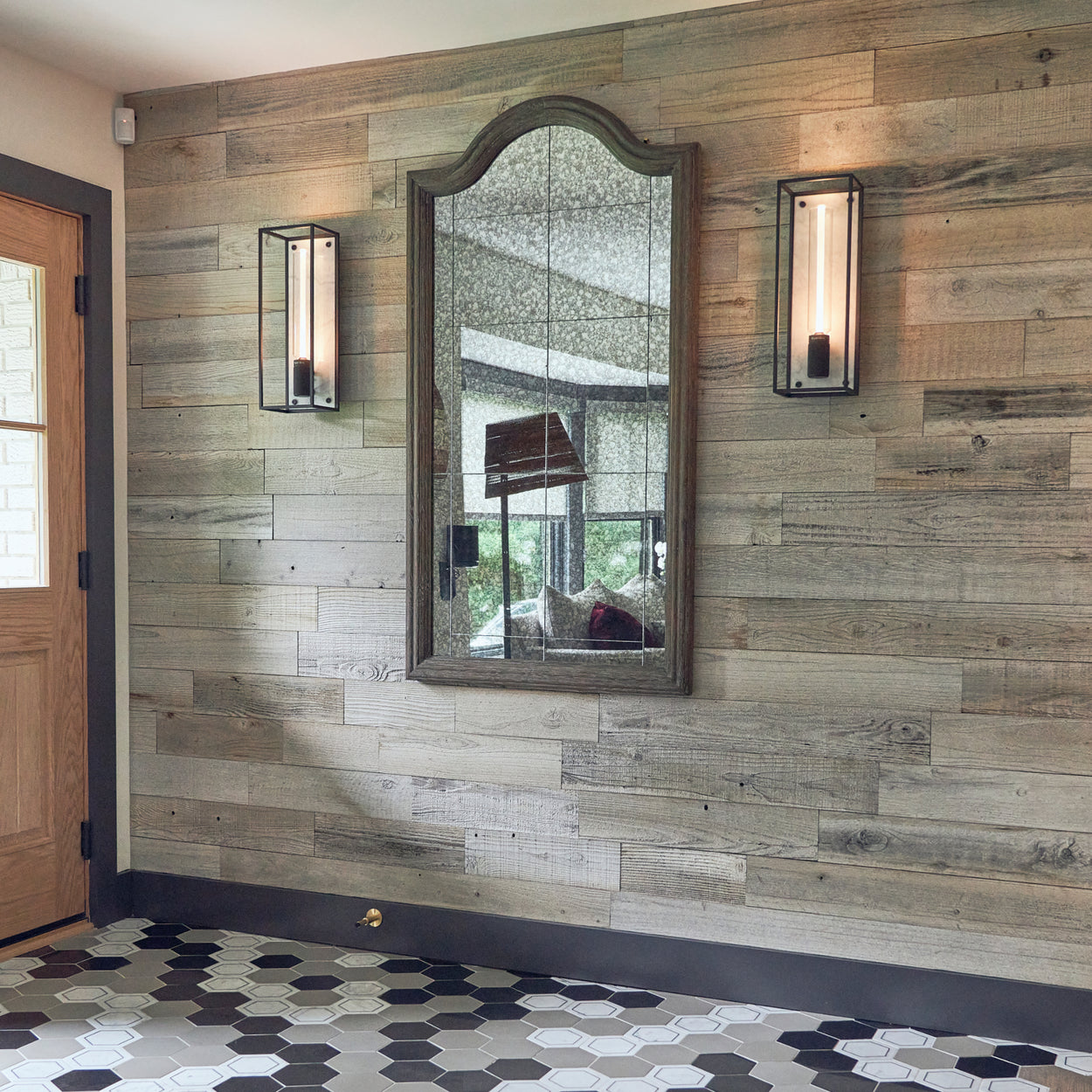 Silvermyst Reclaimed Wood Planks | Stikwood